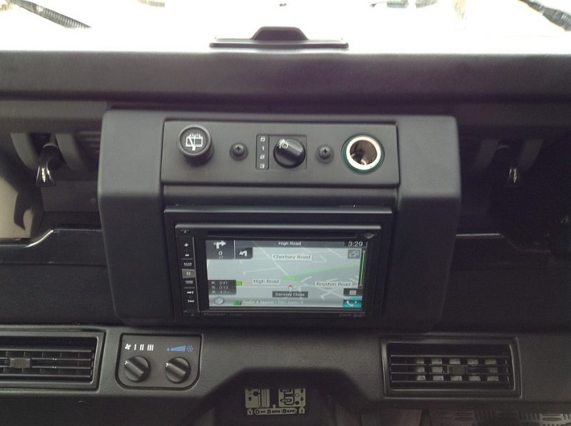Land Rover Defender Pioneer AVIC Double DIN System