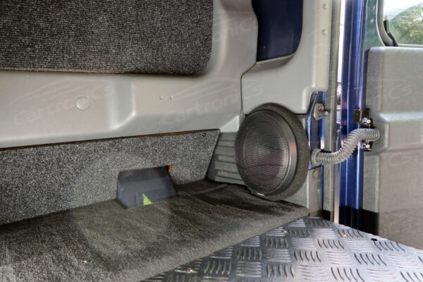 Land Rover Defender Entertainment and Speaker Upgrade