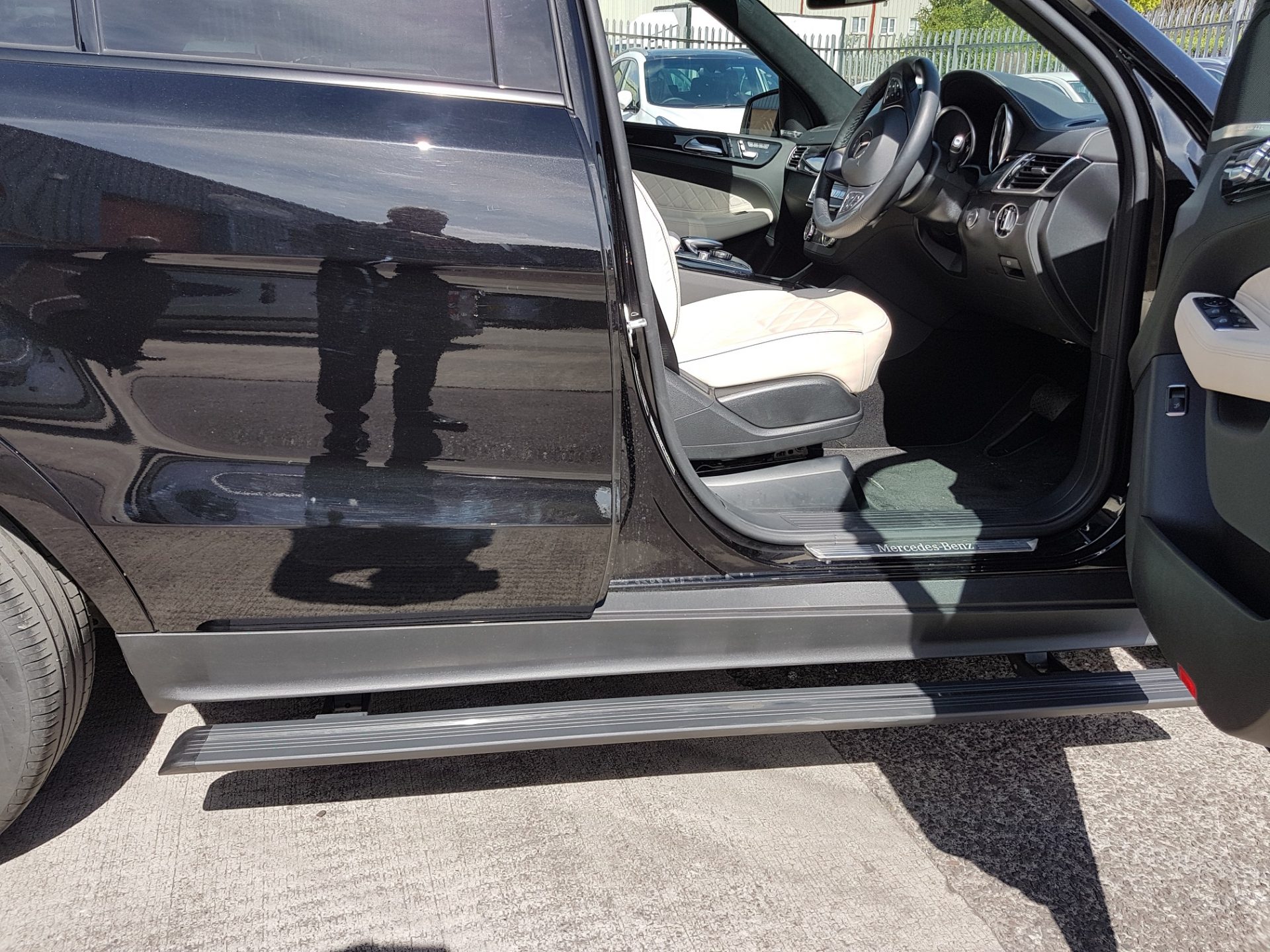 Pegasus 4×4 Electric Side Steps – Cartronics