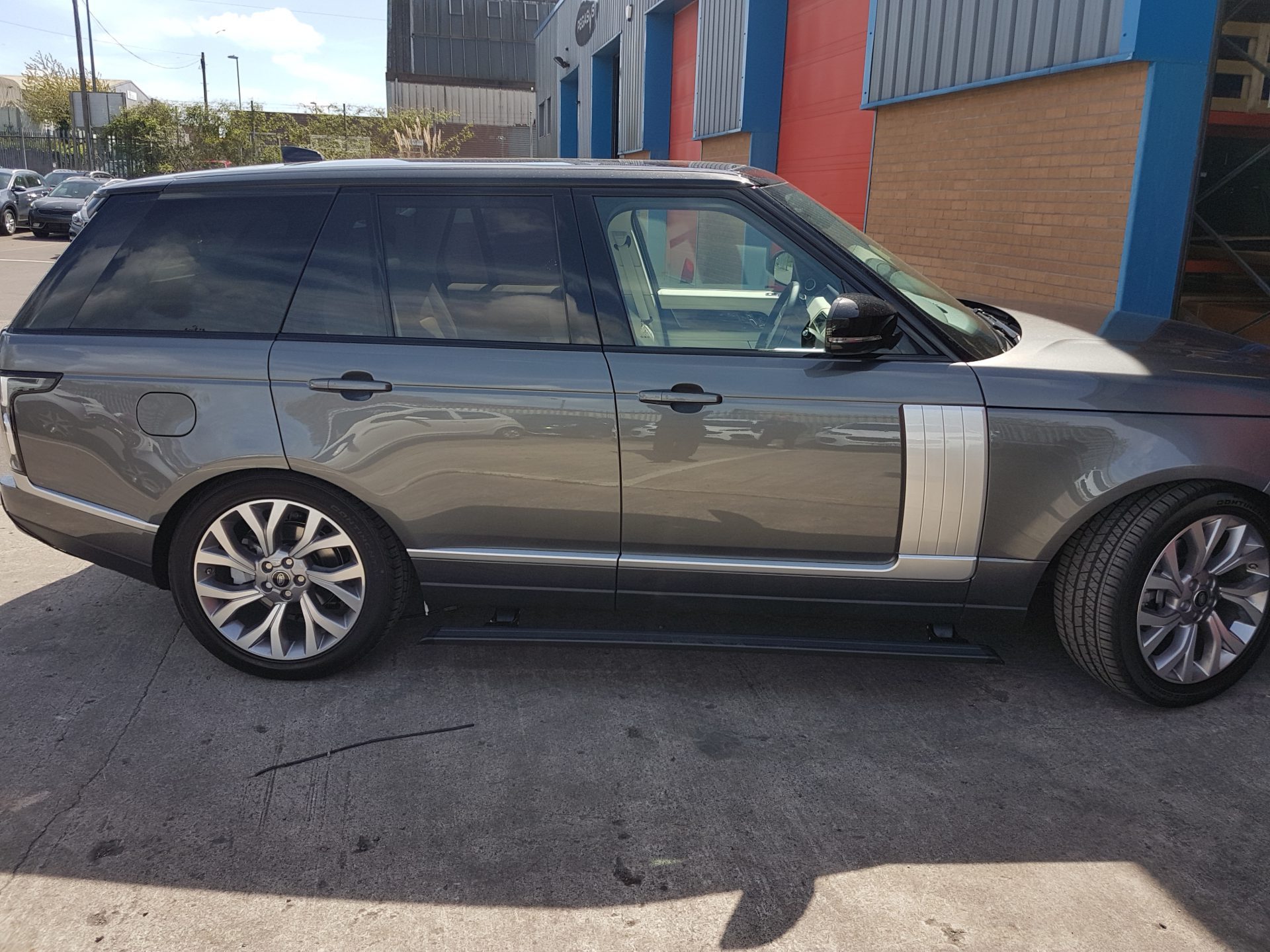 Pegasus 4×4 Electric Side Steps – Cartronics